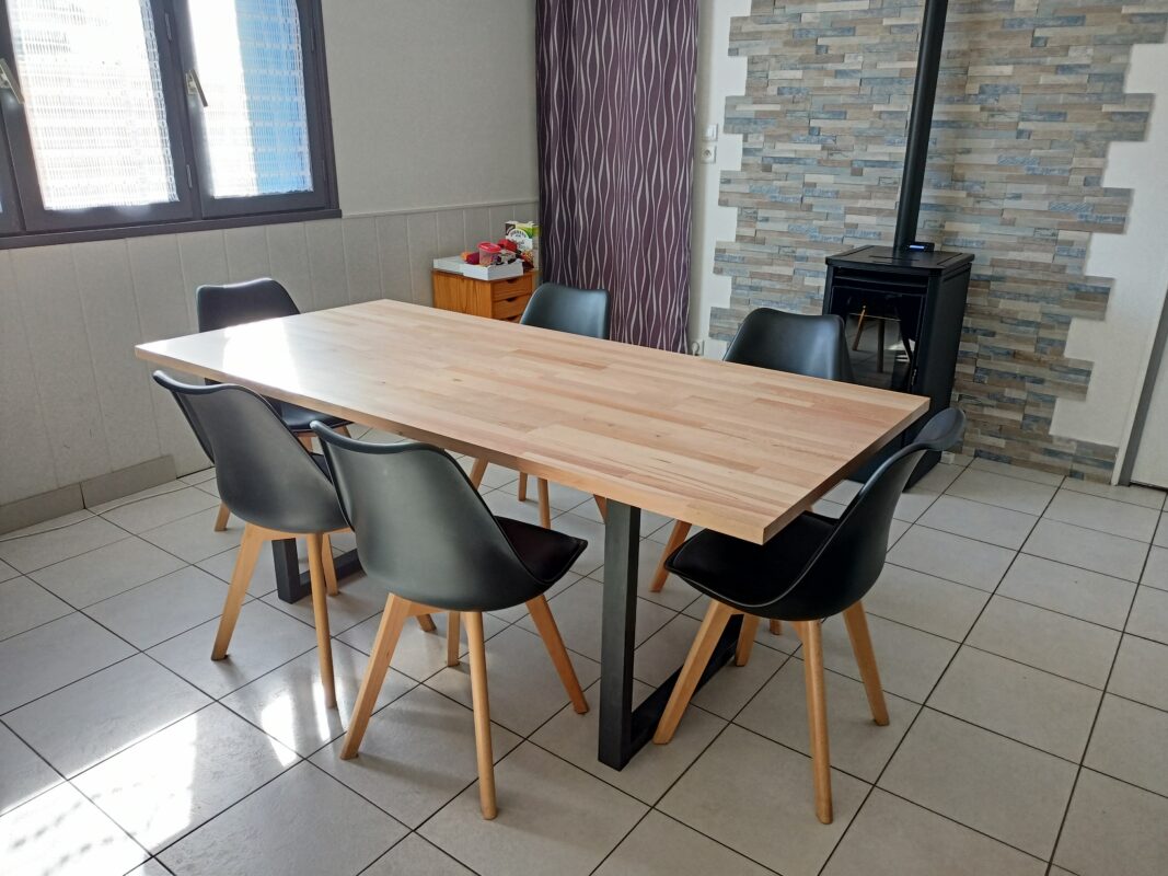 Fabriquer sois-même une table en bois massif - la Fab